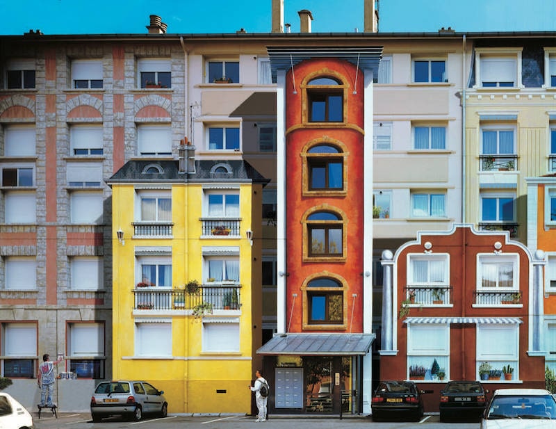 Lyon Murals: Monumental Naïve Art In Public Places